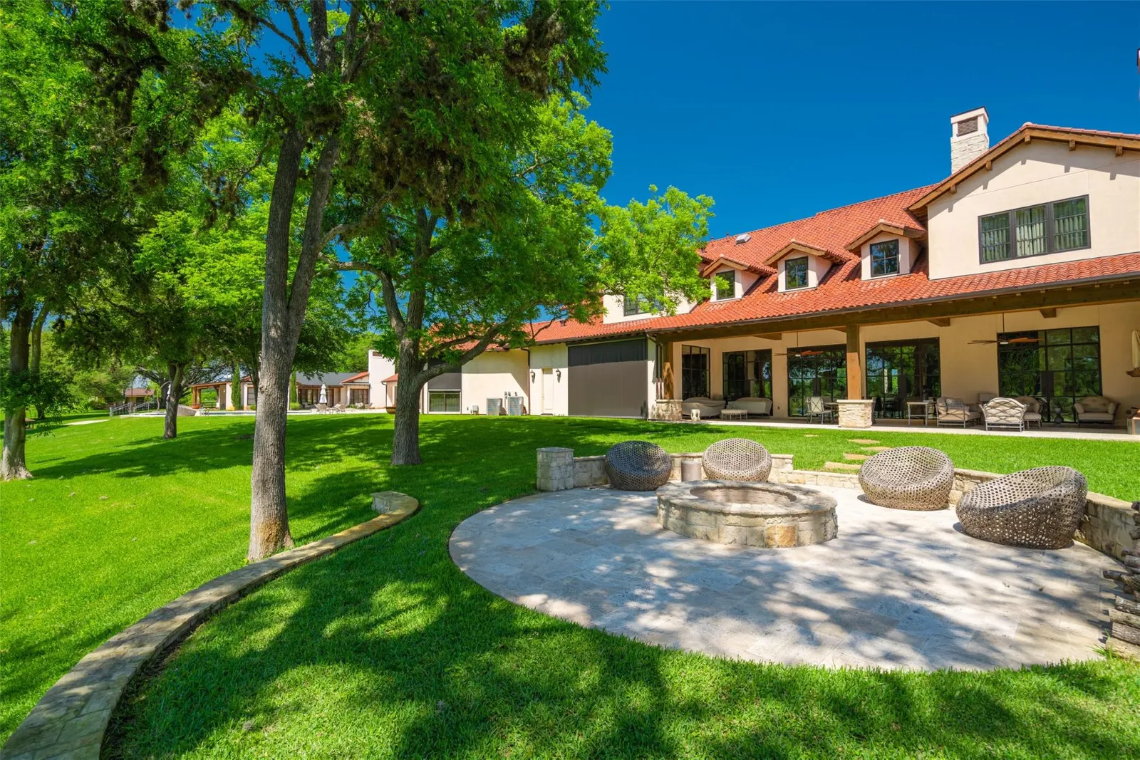 $35M ranch on the market in Hempstead - Republic Ranches