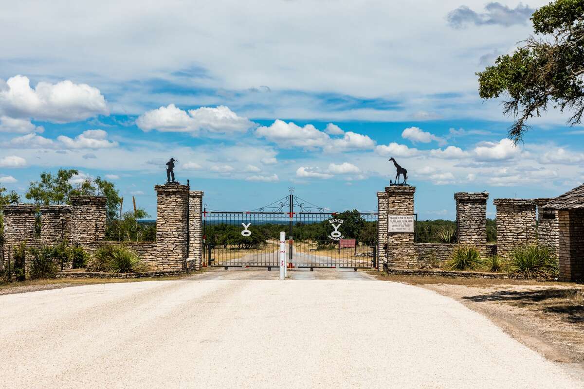 Ranches at Y.O. Headquarters - Republic Ranches